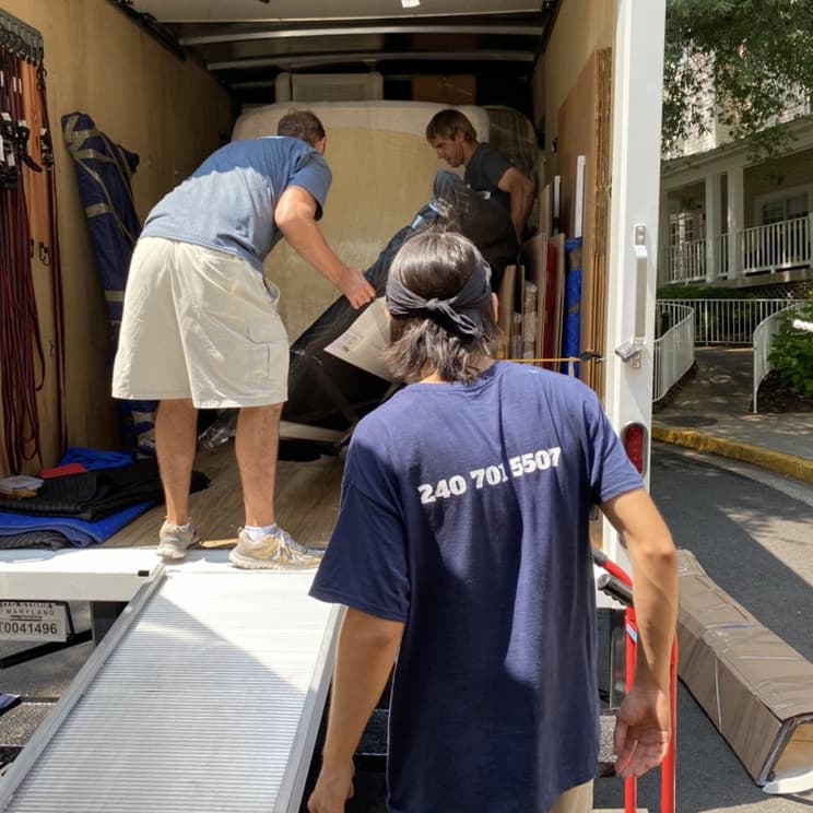 Local Moving Services | AT Movers